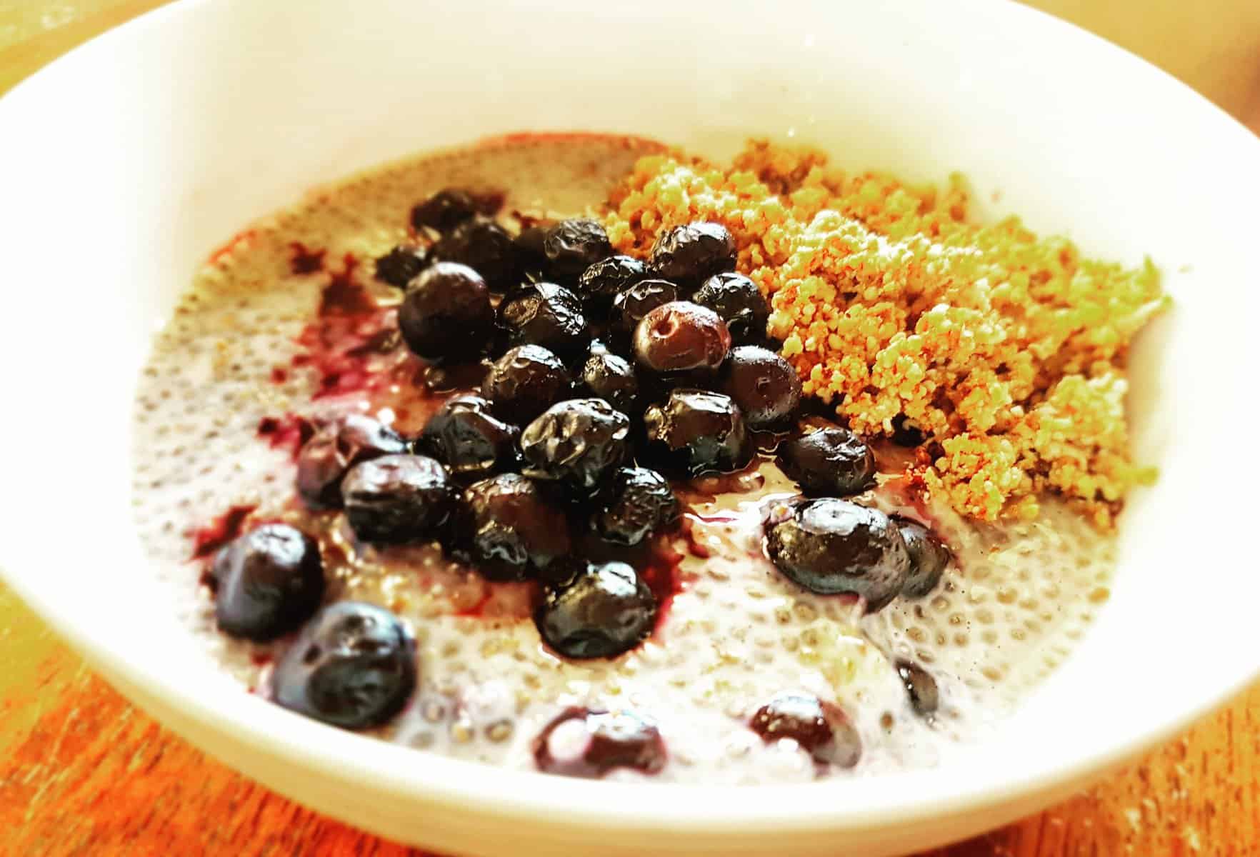 Blueberries with Coconut Chia Pudding and Almond Crumble - Yoga Sphere